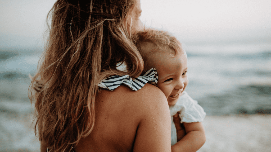 Hot Summer Weather With a Newborn: 7 Survival Rules - Annie Baby Monitor